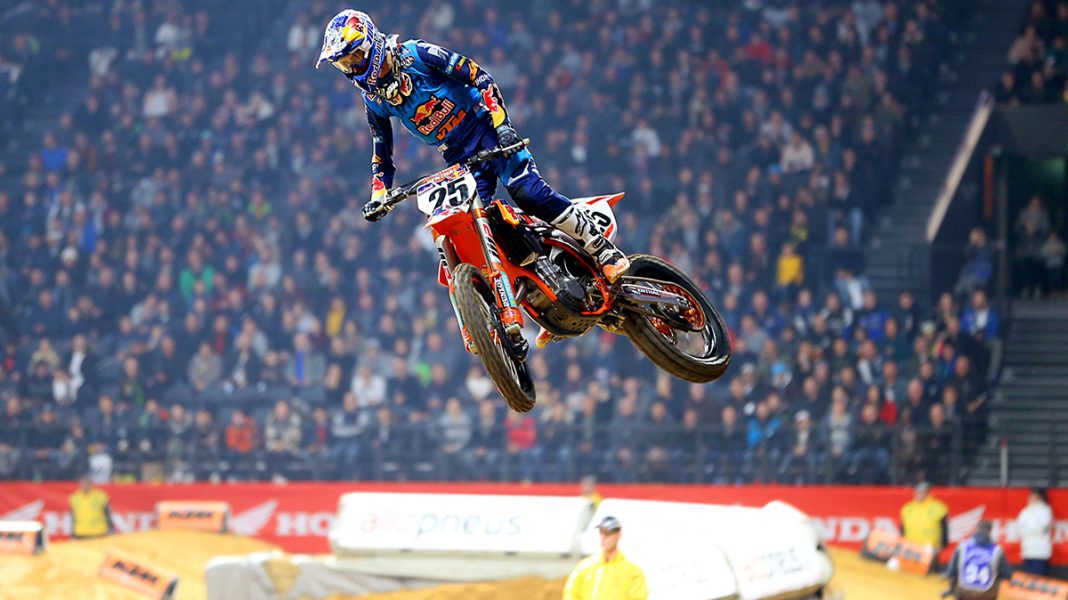 "lol t1 wiki" | Paris La Défense Arena