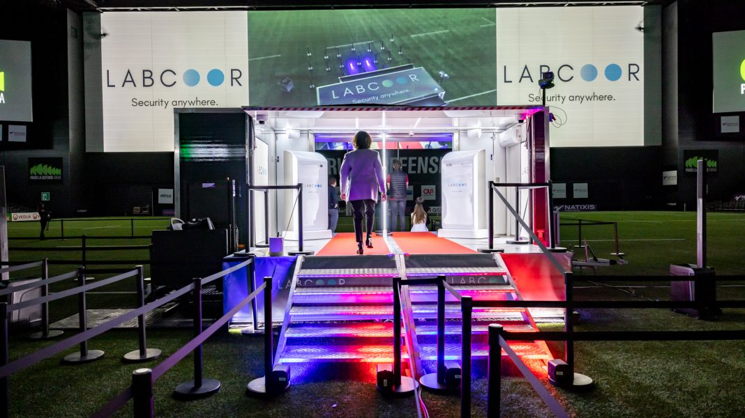 "FREITAG LAB. AG" | Paris La Défense Arena