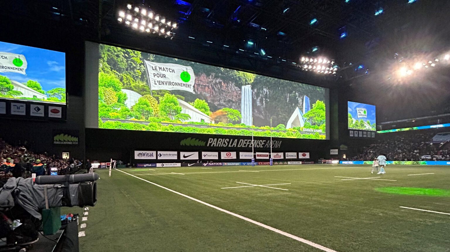 "win11 インストール usb" | Paris La Défense Arena