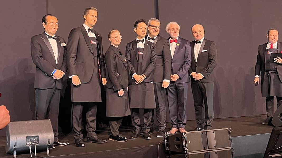 "restaurant galette bretonne" | Paris La Défense Arena