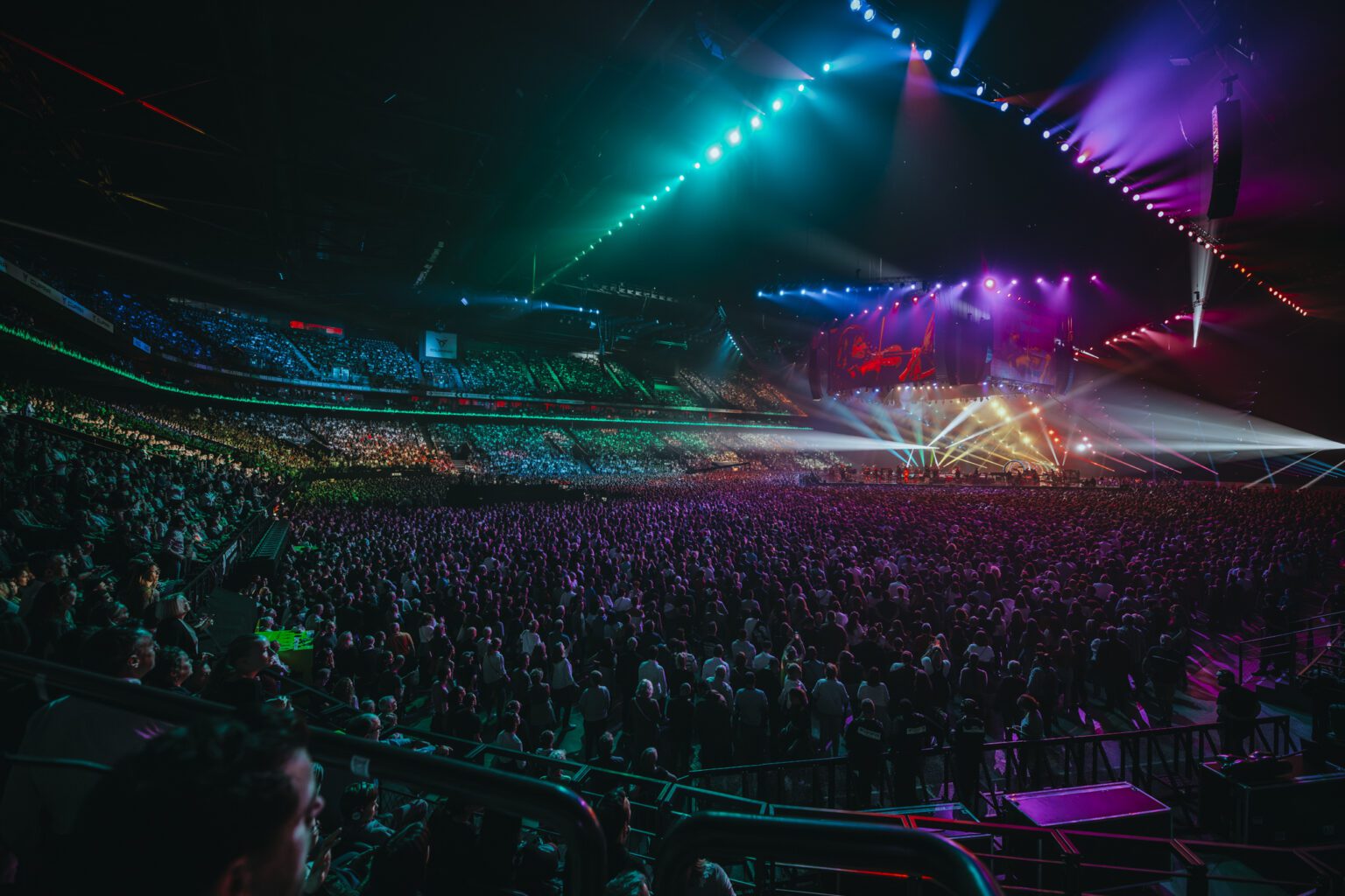 Paris La Défense Arena’s Versatile Setups