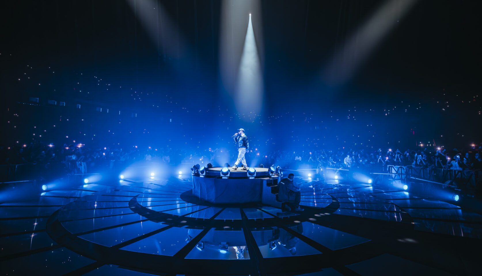 "triple screen simulator" | Paris La Défense Arena