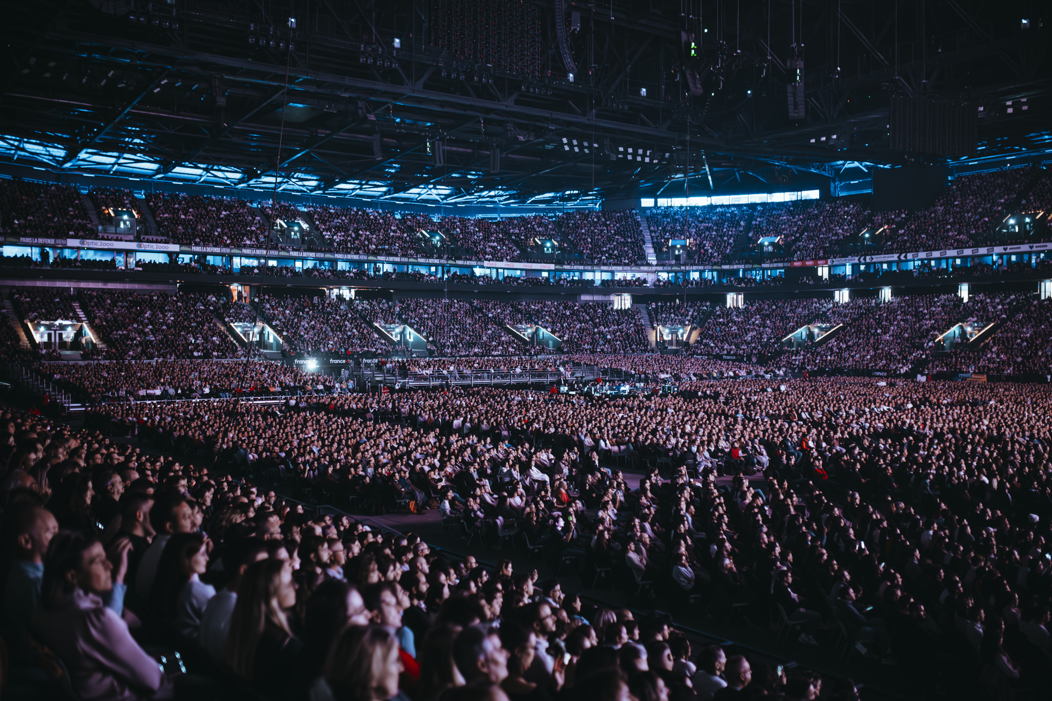 Céline Dion in Concert at Paris La Défense Arena 2026 | Ticketing